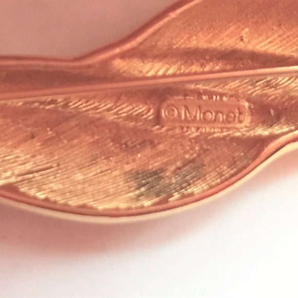 Monet | Jewelry | Monet Gold And Cream Enamel Pin | Poshmark